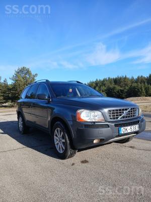 Pelēks Volvo XC90 2004 Tukums, ar dzinēja tilpumu 2.40 L un nobraukumu 414 tūkst. km par 2500 €, foto  vietnē AUTOMOTO.COM.LV
