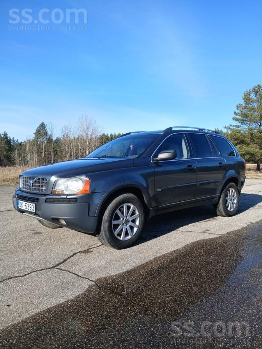 Pelēks Volvo XC90 2004 Tukums, ar dzinēja tilpumu 2.40 L un nobraukumu 414 tūkst. km par 2500 €, foto 3 vietnē AUTOMOTO.COM.LV