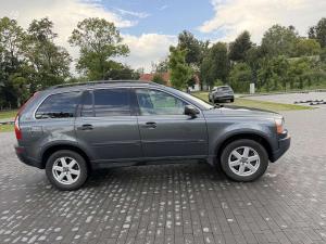 Pelēks Volvo XC90 2004 Kauņa, ar dzinēja tilpumu 2.40 L un nobraukumu 330 tūkst. km par 1999 €, foto 5 vietnē AUTOMOTO.COM.LV