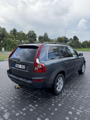 Pelēks Volvo XC90 2004 Kauņa, ar dzinēja tilpumu 2.40 L un nobraukumu 330 tūkst. km par 1999 €, foto 8 vietnē AUTOMOTO.COM.LV