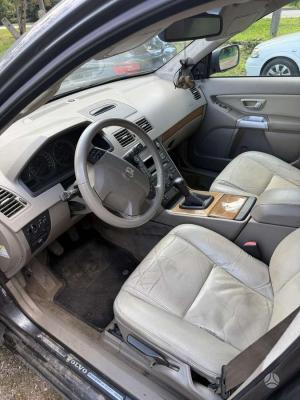 Pelēks Volvo XC90 2004 Kauņa, ar dzinēja tilpumu 2.40 L un nobraukumu 330 tūkst. km par 1999 €, foto 21 vietnē AUTOMOTO.COM.LV
