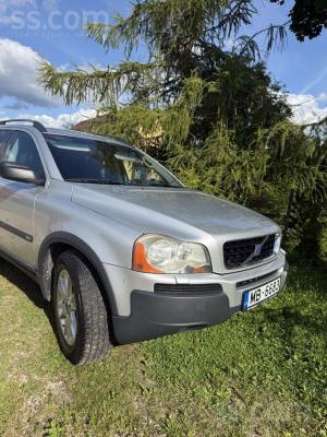 Pelēks Volvo XC90 2004 Ludza, ar dzinēja tilpumu 2.40 L un nobraukumu 340 tūkst. km par 4050 €, foto  vietnē AUTOMOTO.COM.LV