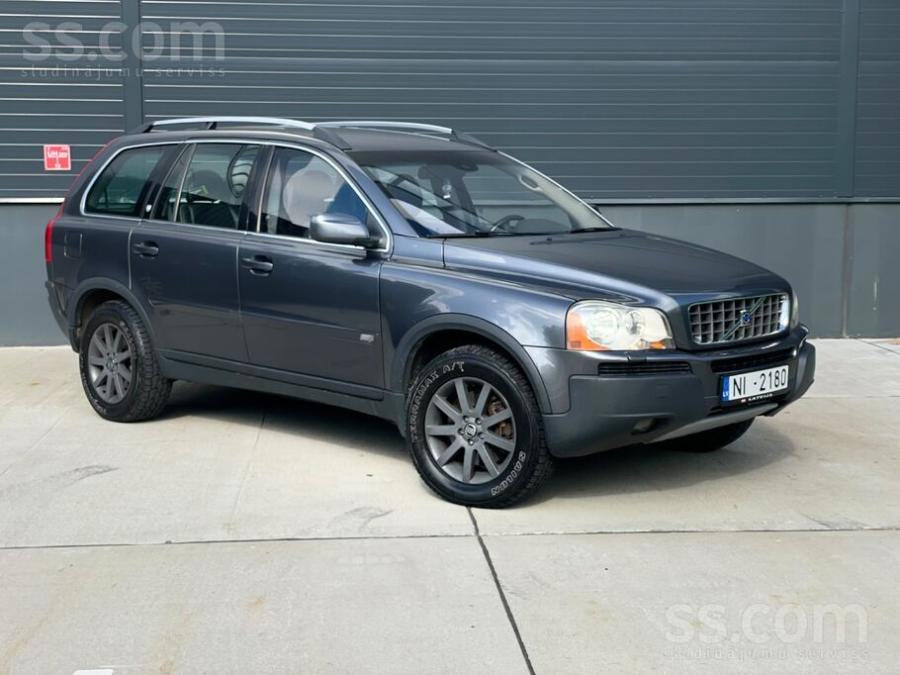 Pelēks Volvo XC90 2004 Rīga, ar dzinēja tilpumu 2.40 L un nobraukumu 340 tūkst. km par 4300 €, foto 4 vietnē AUTOMOTO.COM.LV