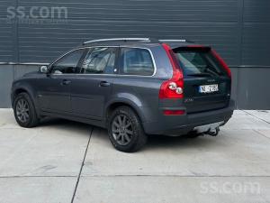 Pelēks Volvo XC90 2004 Rīga, ar dzinēja tilpumu 2.40 L un nobraukumu 340 tūkst. km par 4300 €, foto 11 vietnē AUTOMOTO.COM.LV