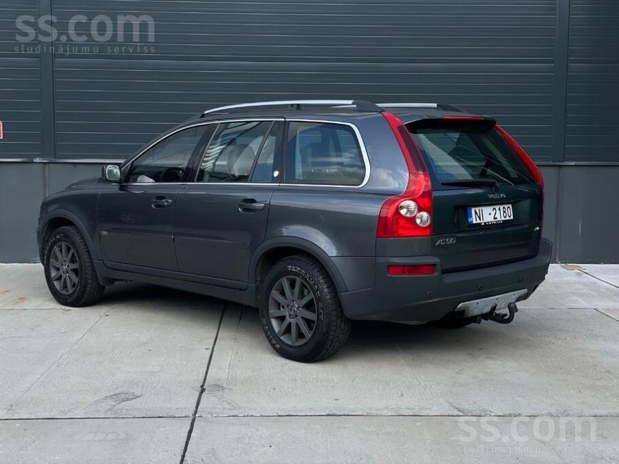 Pelēks Volvo XC90 2004 Rīga, ar dzinēja tilpumu 2.40 L un nobraukumu 340 tūkst. km par 4300 €, foto 12 vietnē AUTOMOTO.COM.LV
