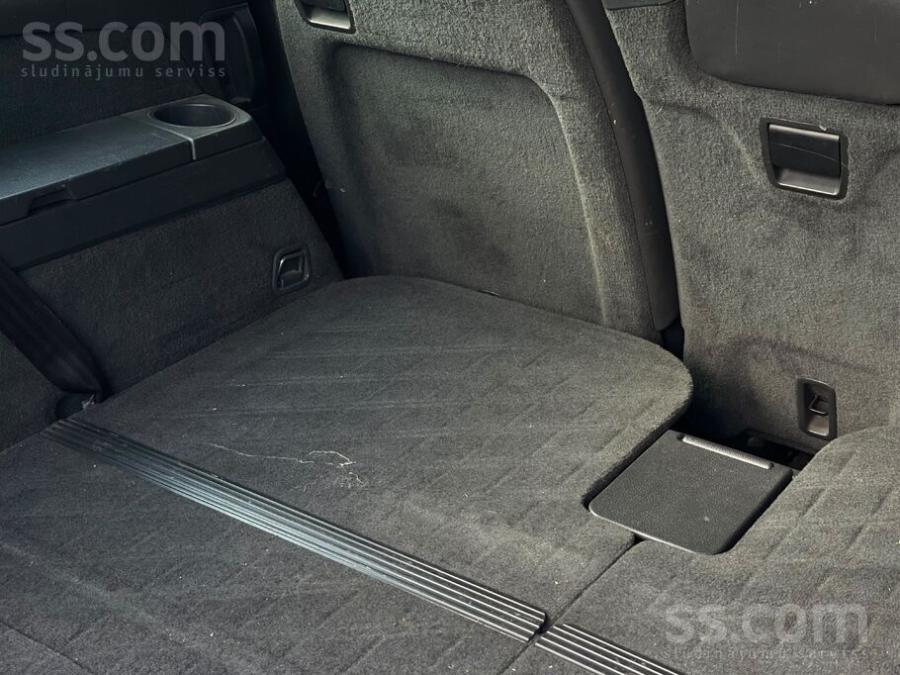 Pelēks Volvo XC90 2004 Rīga, ar dzinēja tilpumu 2.40 L un nobraukumu 340 tūkst. km par 4300 €, foto 21 vietnē AUTOMOTO.COM.LV