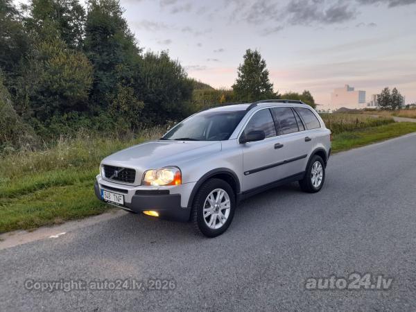 Grey Volvo XC90 2004 in Paide, with an engine capacity of 2.40 L and mileage of 387 thousand km for 5450 €, photo 8 on AUTOMOTO.COM.LV