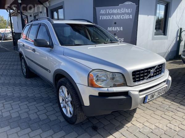Pelēks Volvo XC90 2004 Talsi, ar dzinēja tilpumu 2.40 L un nobraukumu 421 tūkst. km par 1850 €, foto 1 vietnē AUTOMOTO.COM.LV