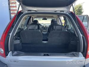 Pelēks Volvo XC90 2004 Talsi, ar dzinēja tilpumu 2.40 L un nobraukumu 421 tūkst. km par 1850 €, foto 6 vietnē AUTOMOTO.COM.LV