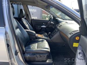 Pelēks Volvo XC90 2004 Talsi, ar dzinēja tilpumu 2.40 L un nobraukumu 421 tūkst. km par 1850 €, foto 10 vietnē AUTOMOTO.COM.LV