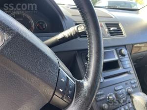Pelēks Volvo XC90 2004 Talsi, ar dzinēja tilpumu 2.40 L un nobraukumu 421 tūkst. km par 1850 €, foto 15 vietnē AUTOMOTO.COM.LV