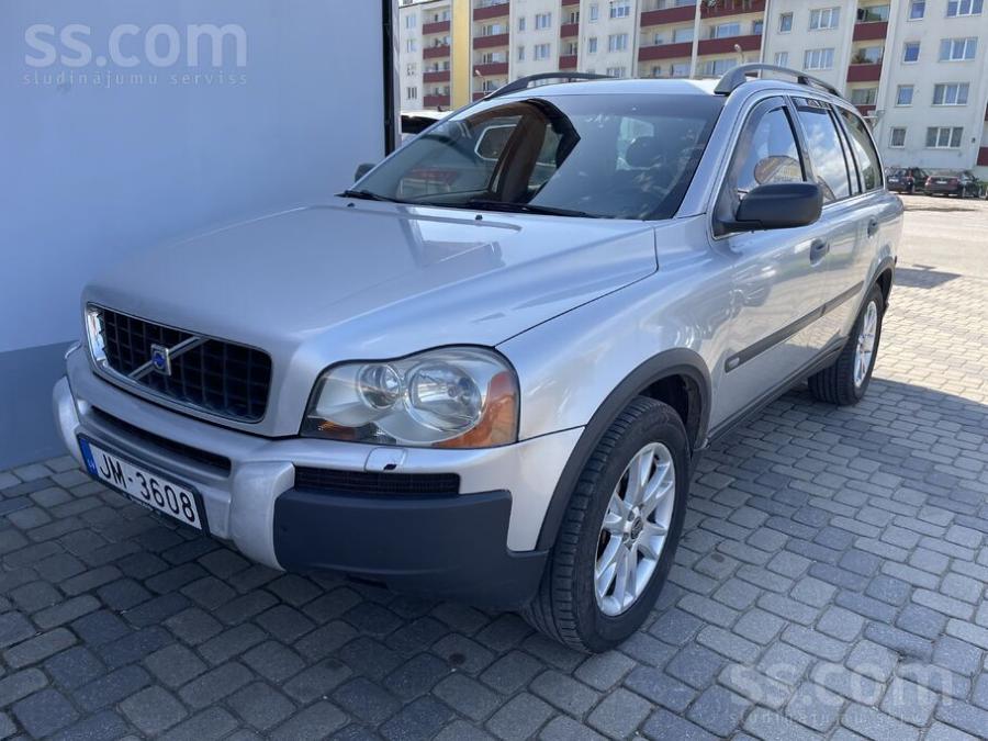 Pelēks Volvo XC90 2004 Talsi, ar dzinēja tilpumu 2.40 L un nobraukumu 421 tūkst. km par 1850 €, foto 26 vietnē AUTOMOTO.COM.LV