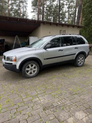 Grey Volvo XC90 2004 in Ogre, with an engine capacity of 2.40 L and mileage of 414 thousand km for 1750 €, photo 5 on AUTOMOTO.COM.LV