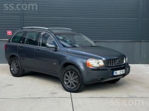 Pelēks Volvo XC90 2004 Rīga, ar dzinēja tilpumu 2.40 L un nobraukumu 340 tūkst. km par 4300 €, foto  vietnē AUTOMOTO.COM.LV