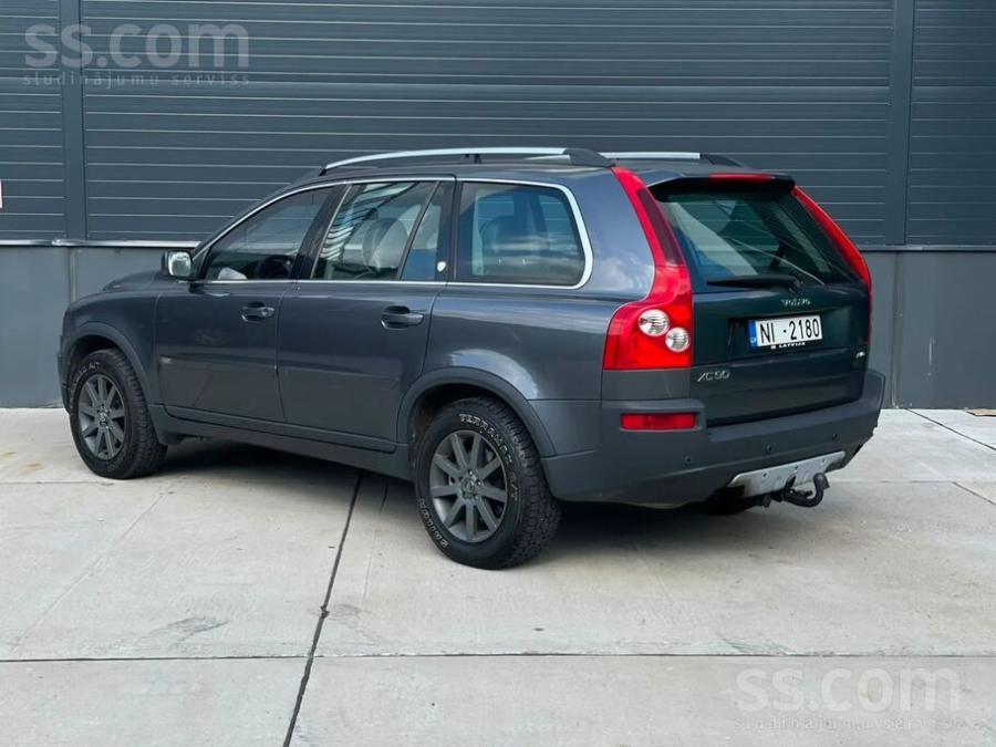 Pelēks Volvo XC90 2004 Rīga, ar dzinēja tilpumu 2.40 L un nobraukumu 340 tūkst. km par 4300 €, foto 9 vietnē AUTOMOTO.COM.LV