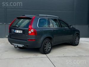 Pelēks Volvo XC90 2004 Rīga, ar dzinēja tilpumu 2.40 L un nobraukumu 340 tūkst. km par 4300 €, foto 13 vietnē AUTOMOTO.COM.LV
