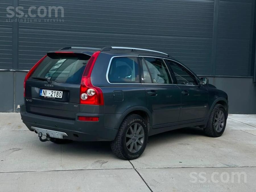 Pelēks Volvo XC90 2004 Rīga, ar dzinēja tilpumu 2.40 L un nobraukumu 340 tūkst. km par 4300 €, foto 16 vietnē AUTOMOTO.COM.LV