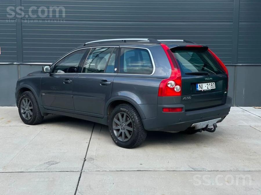 Pelēks Volvo XC90 2004 Rīga, ar dzinēja tilpumu 2.40 L un nobraukumu 340 tūkst. km par 4300 €, foto 21 vietnē AUTOMOTO.COM.LV