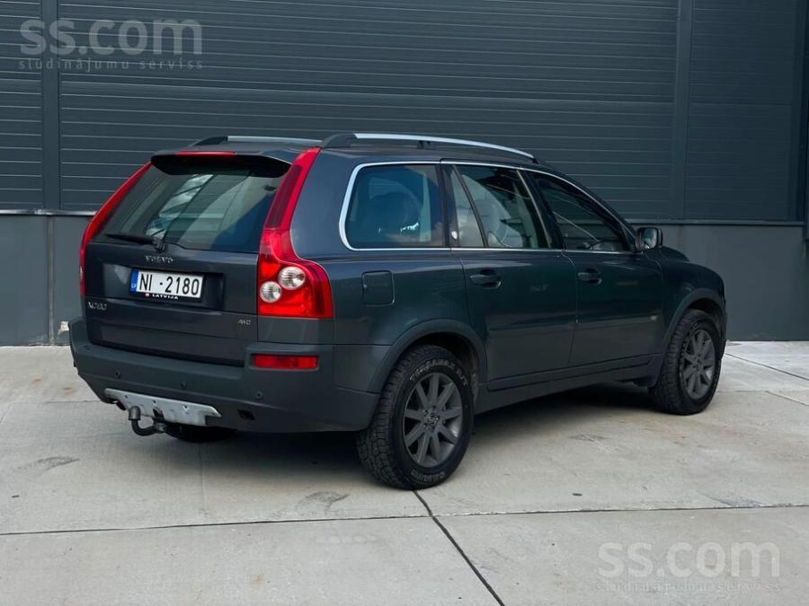 Pelēks Volvo XC90 2004 Rīga, ar dzinēja tilpumu 2.40 L un nobraukumu 340 tūkst. km par 4300 €, foto 22 vietnē AUTOMOTO.COM.LV