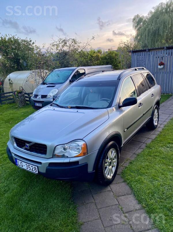 Volvo XC90 2004 Saldus vietnē Pelēks Volvo XC90 2004 Saldus, ar dzinēja tilpumu 2.40 L un nobraukumu 375 tūkst. km par 3150 €, foto 11 vietnē AUTOMOTO.COM.LV