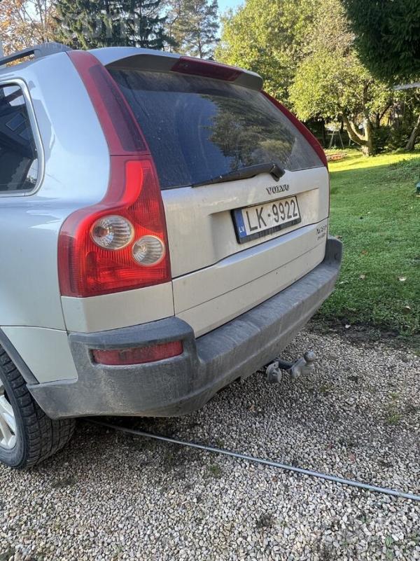 Volvo XC90 2004 Ogre vietnē Pelēks Volvo XC90 2004 Ogre, ar dzinēja tilpumu 2.40 L un nobraukumu 353 tūkst. km par 1500 €, foto 4 vietnē AUTOMOTO.COM.LV