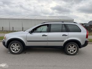 Pelēks Volvo XC90 2004 Ukmergė, ar dzinēja tilpumu 2.40 L un nobraukumu 518 tūkst. km par 1950 €, foto 3 vietnē AUTOMOTO.COM.LV