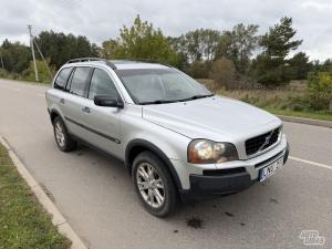 Pelēks Volvo XC90 2004 Ukmergė, ar dzinēja tilpumu 2.40 L un nobraukumu 518 tūkst. km par 1950 €, foto 9 vietnē AUTOMOTO.COM.LV