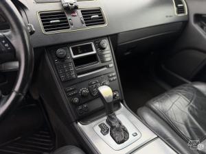 Pelēks Volvo XC90 2004 Ukmergė, ar dzinēja tilpumu 2.40 L un nobraukumu 518 tūkst. km par 1950 €, foto 15 vietnē AUTOMOTO.COM.LV