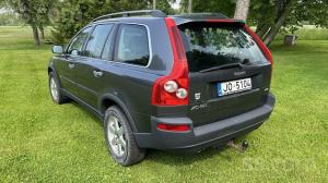 Grey Volvo XC90 2005 in Liepaja, with an engine capacity of 2.40 L and mileage of 307 thousand km for 3900 €, photo 2 on AUTOMOTO.COM.LV