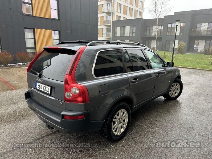 Grey Volvo XC90 2005 in Tartu, with an engine capacity of 2.40 L and mileage of 0 thousand km for 4399 €, photo 2 on AUTOMOTO.COM.LV