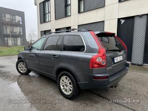 Grey Volvo XC90 2005 in Tartu, with an engine capacity of 2.40 L and mileage of 0 thousand km for 4399 €, photo 4 on AUTOMOTO.COM.LV