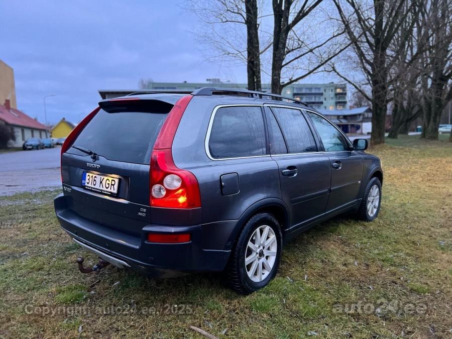 Pelēks Volvo XC90 2005 Veru, ar dzinēja tilpumu 2.40 L un nobraukumu 0 tūkst. km par 2000 €, foto 3 vietnē AUTOMOTO.COM.LV