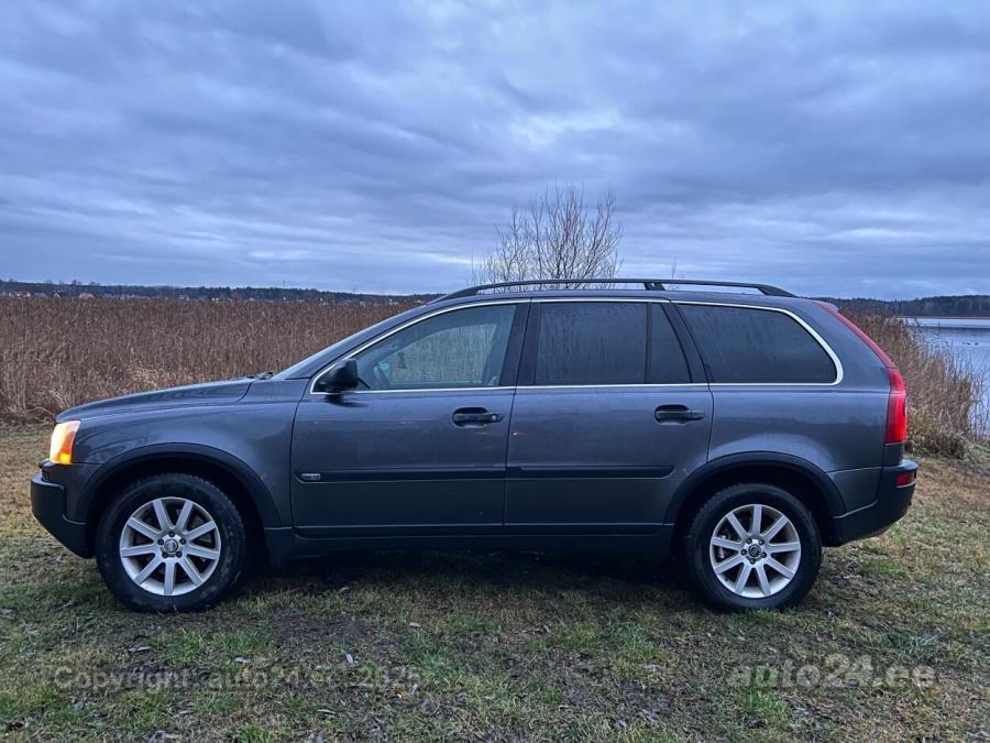 Pelēks Volvo XC90 2005 Veru, ar dzinēja tilpumu 2.40 L un nobraukumu 0 tūkst. km par 2000 €, foto 6 vietnē AUTOMOTO.COM.LV