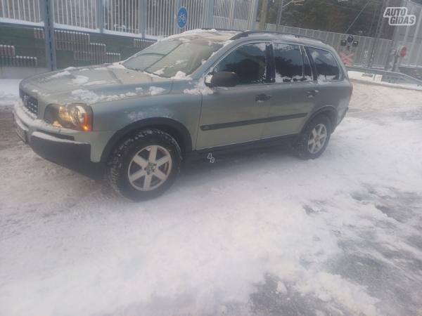 Pelēks Volvo XC90 2005 Viļņa, ar dzinēja tilpumu 2.40 L un nobraukumu 399 tūkst. km par 2500 €, foto 2 vietnē AUTOMOTO.COM.LV