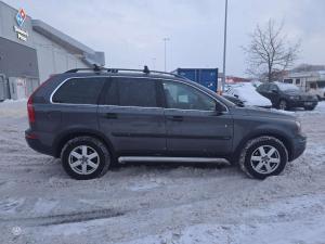 Pelēks Volvo XC90 2005 Viļņa, ar dzinēja tilpumu 2.40 L un nobraukumu 356 tūkst. km par 3500 €, foto 4 vietnē AUTOMOTO.COM.LV