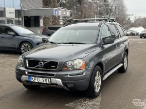 Grey Volvo XC90 2005 in Vilnius, with an engine capacity of 2.40 L and mileage of 350 thousand km for 2750 €, photo  on AUTOMOTO.COM.LV
