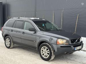 Grey Volvo XC90 2005 in Vilnius, with an engine capacity of 2.40 L and mileage of 412 thousand km for 2550 €, photo 2 on AUTOMOTO.COM.LV