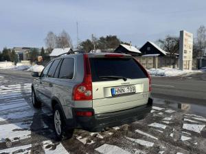 Grey Volvo XC90 2005 in Vilnius, with an engine capacity of 2.40 L and mileage of 281 thousand km for 3100 €, photo 5 on AUTOMOTO.COM.LV