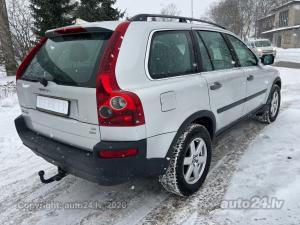 Pelēks Volvo XC90 2005 Paide, ar dzinēja tilpumu 2.40 L un nobraukumu 273 tūkst. km par 4999 €, foto 7 vietnē AUTOMOTO.COM.LV