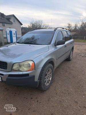 Grey Volvo XC90 2005 in Ukmerge, with an engine capacity of 2.40 L and mileage of 311 thousand km for 2999 €, photo 8 on AUTOMOTO.COM.LV