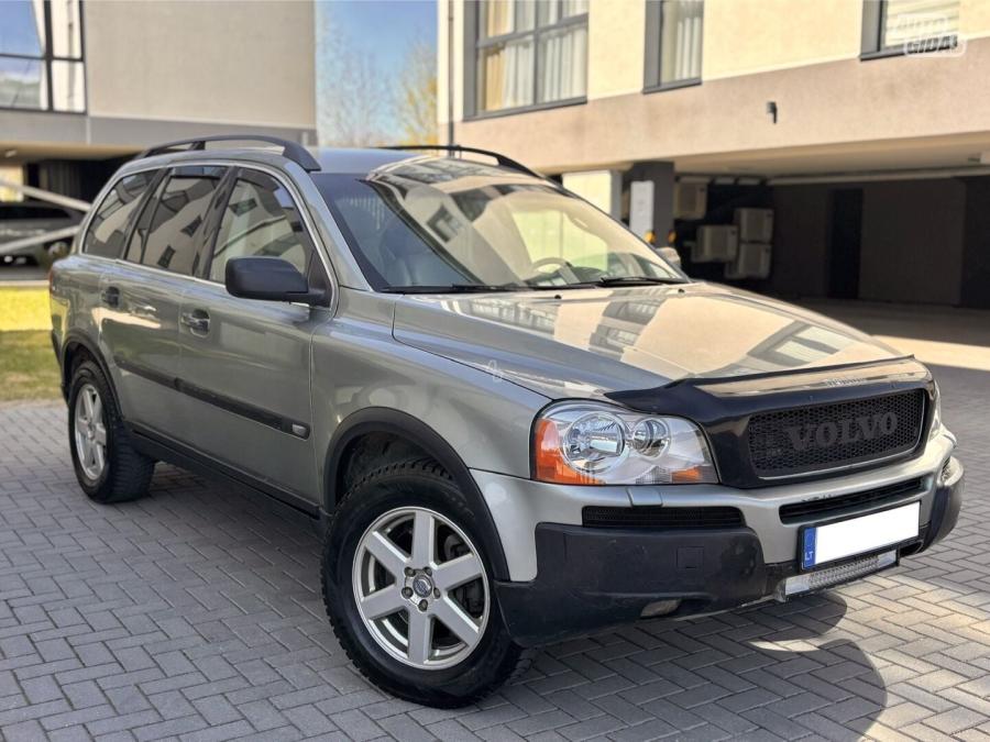 Серый Вольво ХС90 2005 в Каунас, объемом двигателя 2.40 л и пробегом 350 тыс. км за 3000 €, фото 3 на AUTOMOTO.COM.LV
