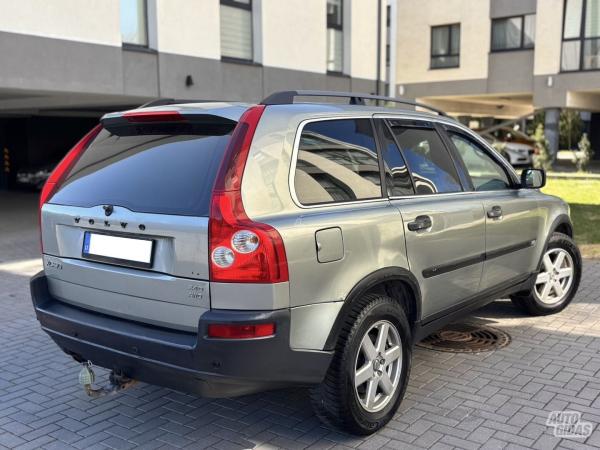 Grey Volvo XC90 2005 in Kaunas, with an engine capacity of 2.40 L and mileage of 350 thousand km for 3000 €, photo 3 on AUTOMOTO.COM.LV