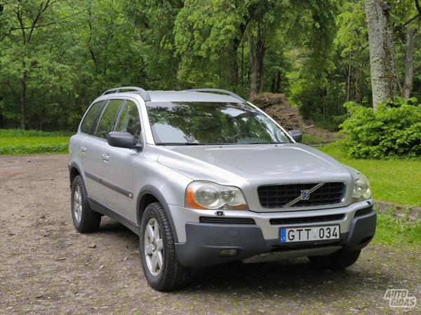 Pelēks Volvo XC90 2005 Viļņa, ar dzinēja tilpumu 2.40 L un nobraukumu 374 tūkst. km par 2400 €, foto 1 vietnē AUTOMOTO.COM.LV