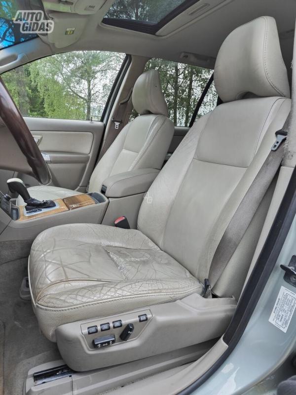 Grey Volvo XC90 2005 in Vilnius, with an engine capacity of 2.50 L and mileage of 316 thousand km for 1600 €, photo 6 on AUTOMOTO.COM.LV