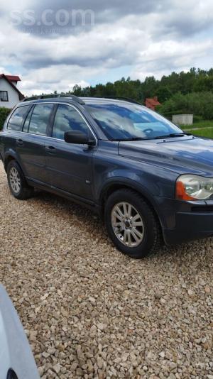 Pelēks Volvo XC90 2005 Rīga, ar dzinēja tilpumu 2.40 L un nobraukumu 362 tūkst. km par 1990 €, foto 3 vietnē AUTOMOTO.COM.LV