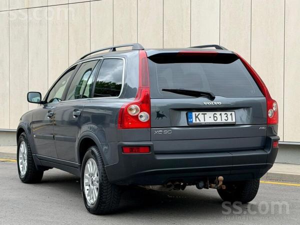 Pelēks Volvo XC90 2005 Rīga, ar dzinēja tilpumu 2.40 L un nobraukumu 362 tūkst. km par 2580 €, foto 3 vietnē AUTOMOTO.COM.LV