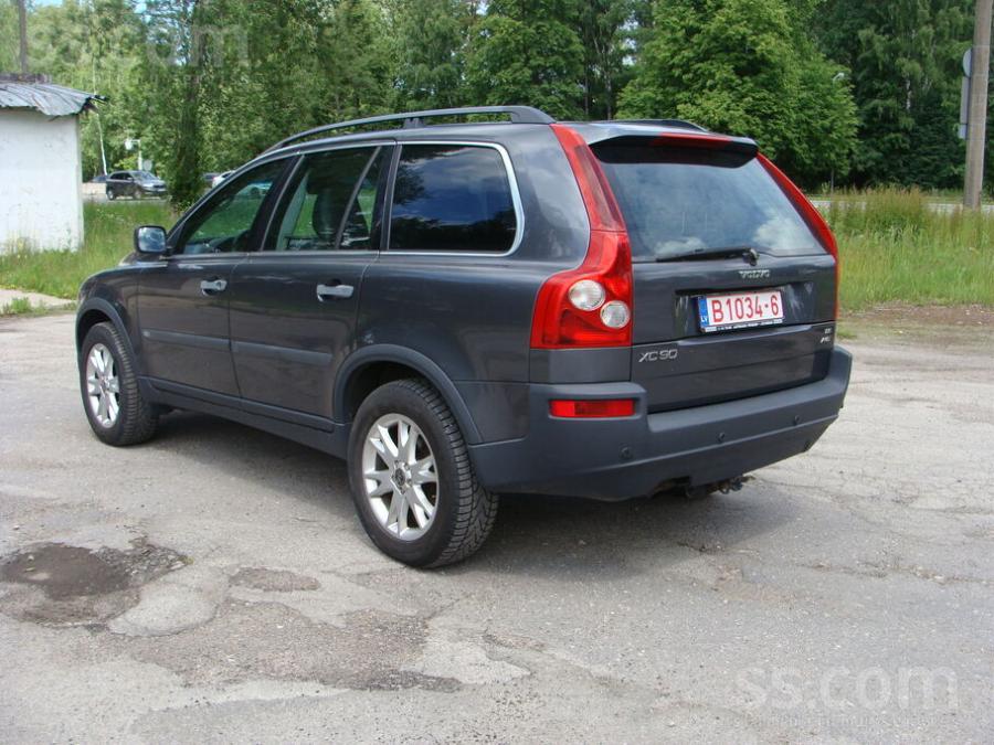 Pelēks Volvo XC90 2005 Rīga, ar dzinēja tilpumu 2.40 L un nobraukumu 0 tūkst. km par 5200 €, foto 9 vietnē AUTOMOTO.COM.LV