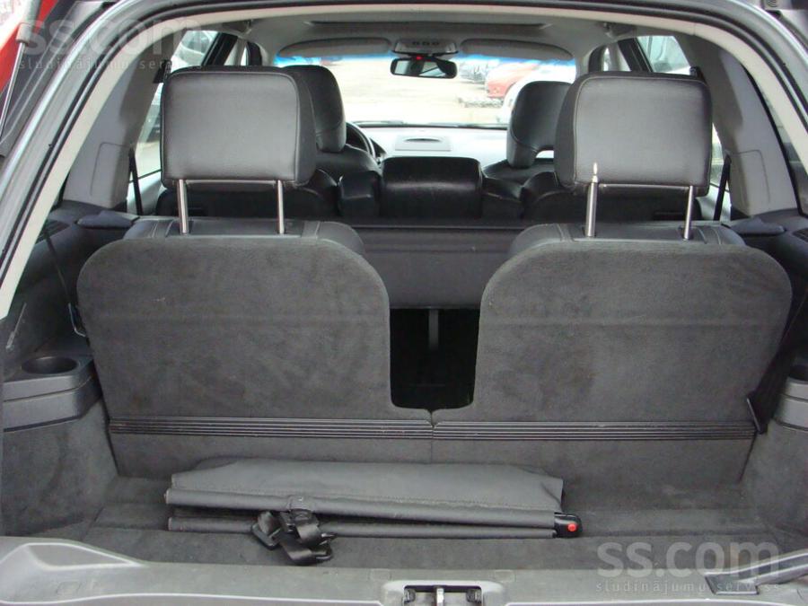 Pelēks Volvo XC90 2005 Rīga, ar dzinēja tilpumu 2.40 L un nobraukumu 0 tūkst. km par 5200 €, foto 16 vietnē AUTOMOTO.COM.LV