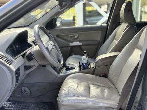 Grey Volvo XC90 2005 in Kaunas, with an engine capacity of 2.40 L and mileage of 380 thousand km for 2100 €, photo 10 on AUTOMOTO.COM.LV
