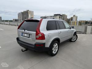 Pelēks Volvo XC90 2005 Viļņa, ar dzinēja tilpumu 2.40 L un nobraukumu 300 tūkst. km par 2350 €, foto 4 vietnē AUTOMOTO.COM.LV